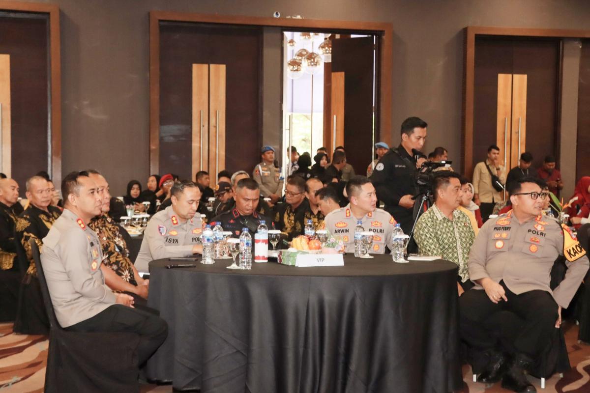 *Dialog Publik Div Humas Polri di Polda Kalsel, Angkat Tema "Pemuda ...